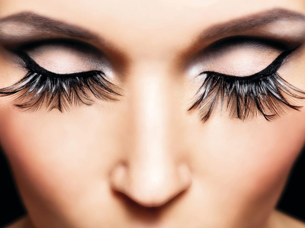 Eyelash Revolution | ELYSIAN Magazine