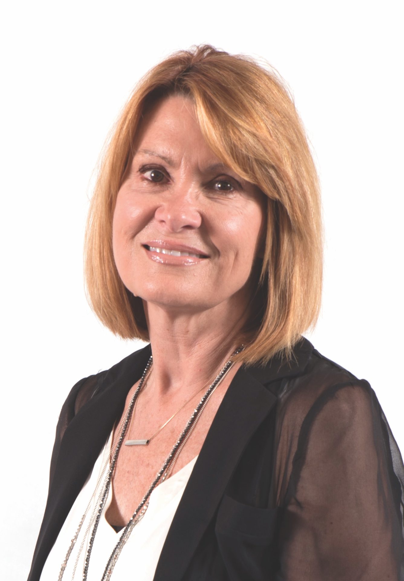 ELYSIAN Magazine | Woman Relives Broadway Viewing